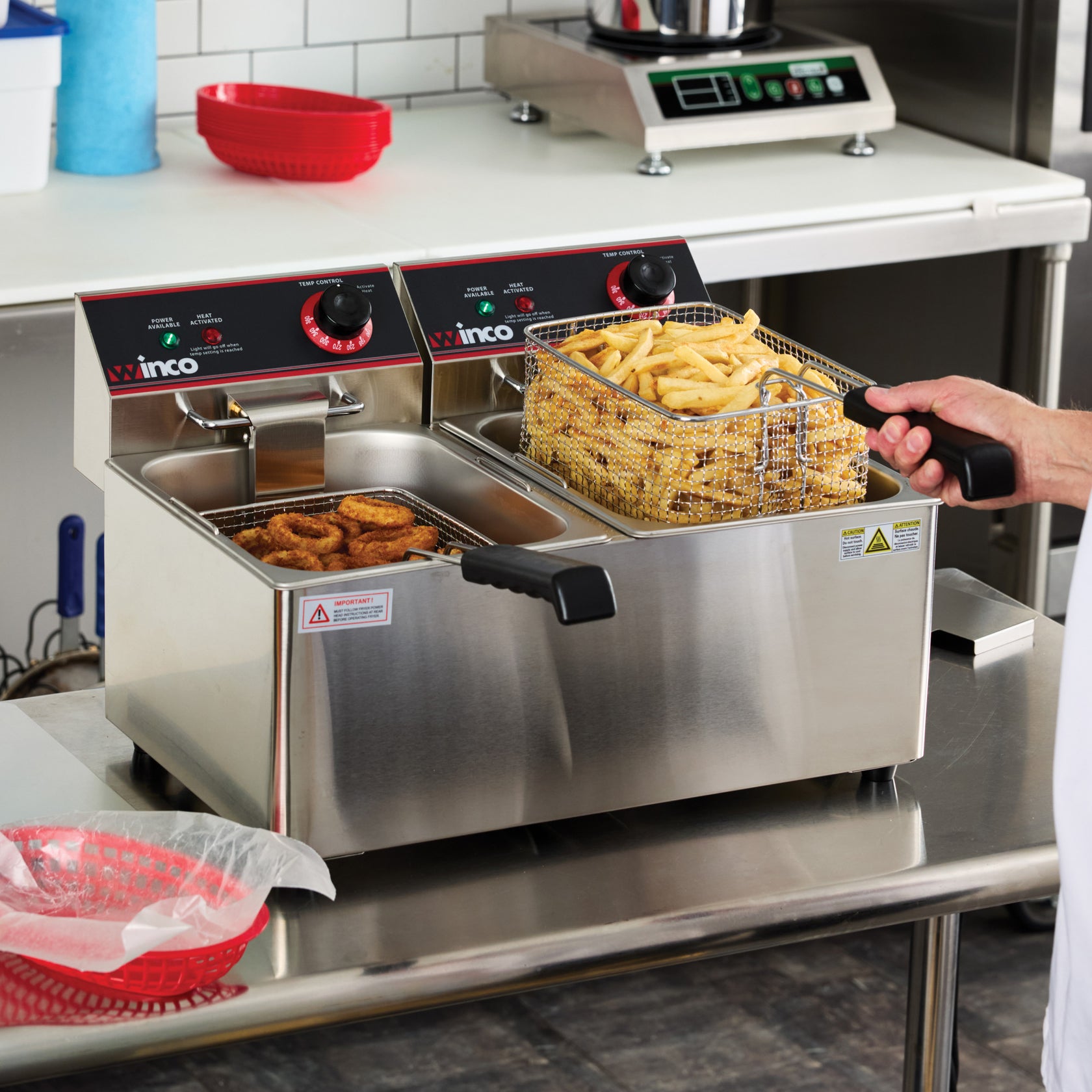 EFT-32 - Electric Twin Well Deep Fryer – Winco